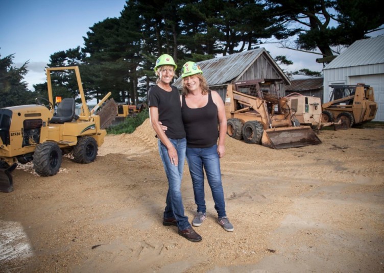 Amazon Opens Doors To Miami-Area Fulfillment Center. It's As Big As 14 ...